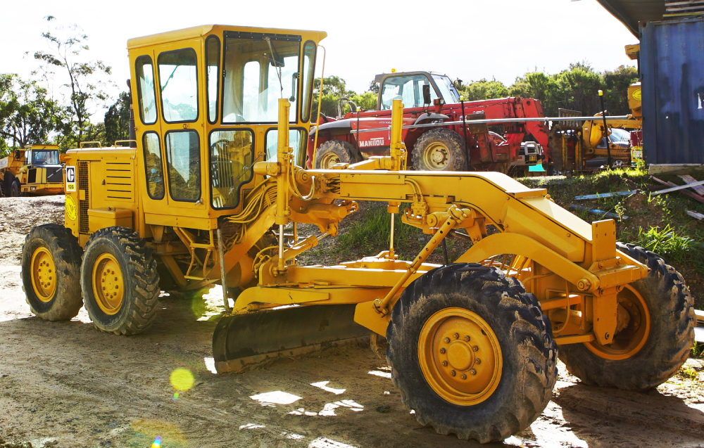 Our Equipment Fleet: Davis Earthmoving & Quarrying Pty Ltd